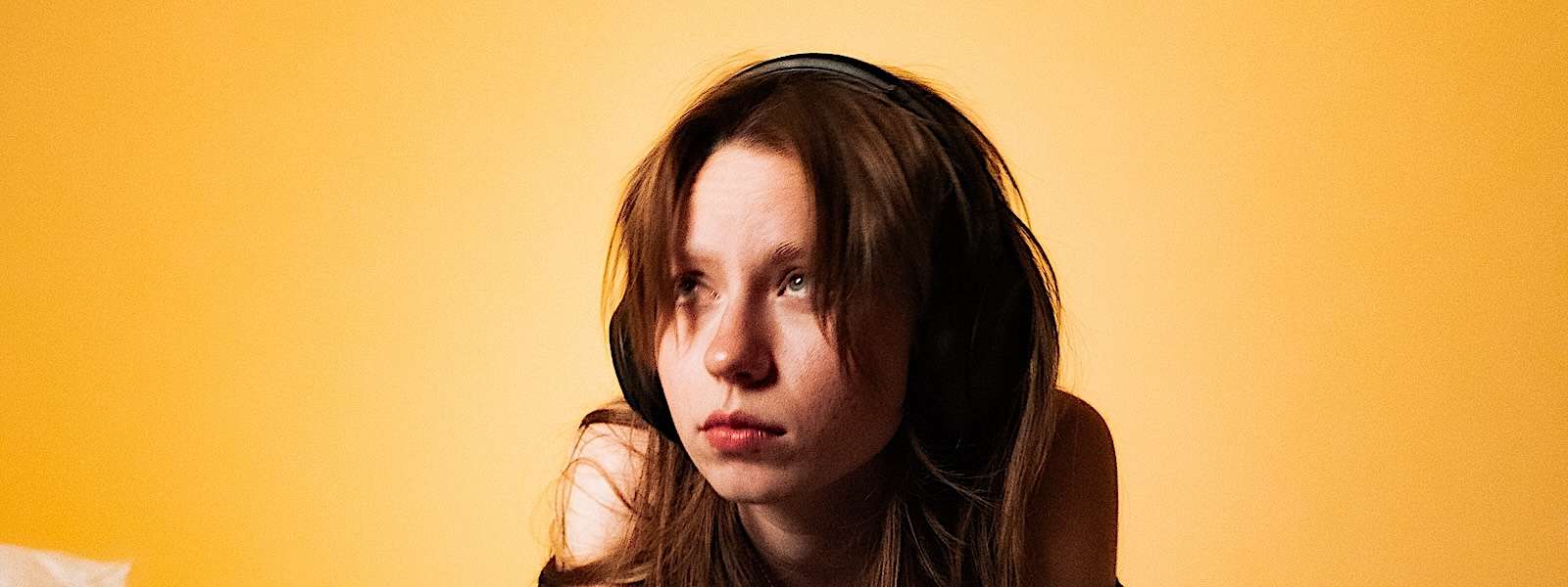 Nep shines with amazing debut album Noelle, kicking off tour November 4 ...